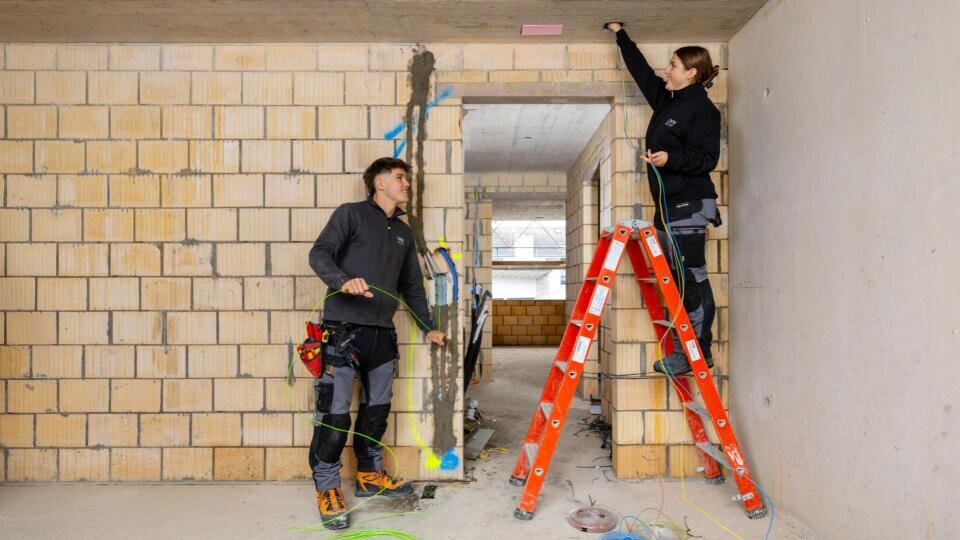 Werde Elektroinstallateur/in EFZ